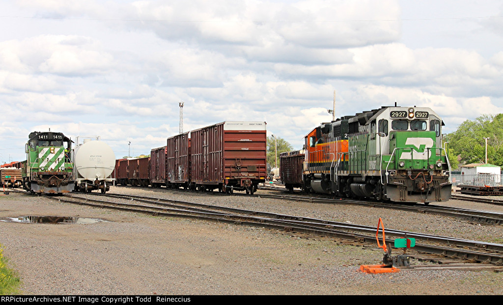 BNSF 2927